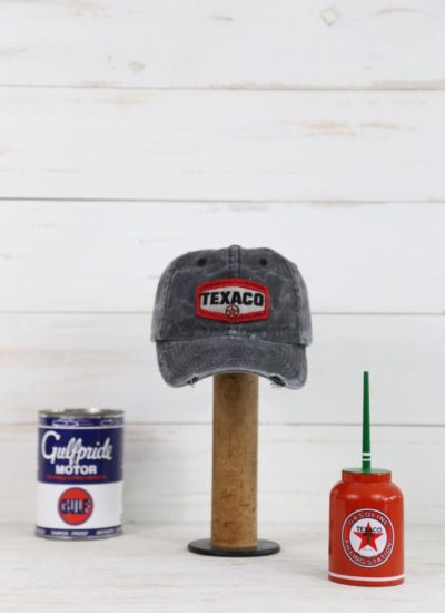 WYATT'S GARAGE - STYLE + GIVING